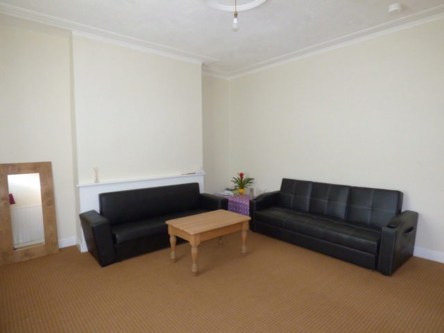 2 Bedroom Terraced House For Sale In Recreation Street Leeds Ls11