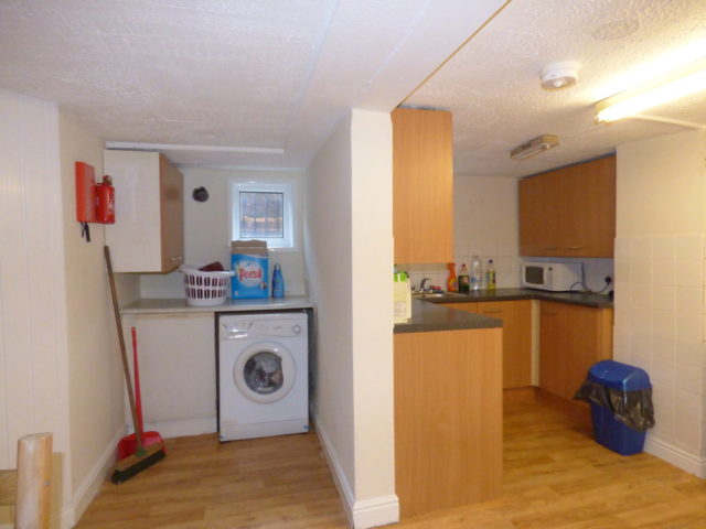2 Bedroom Terraced House For Sale In Recreation Street Leeds Ls11