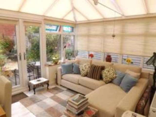 3 bedroom Semi-Detached house for sale in Yellow Hundred Close Dursley GL11