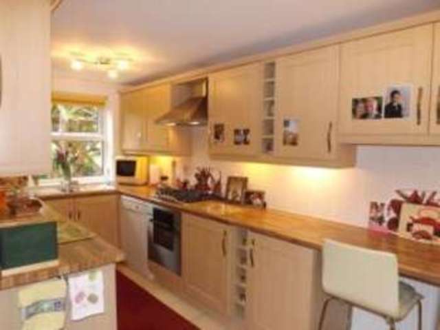 3 bedroom Semi-Detached house for sale in Yellow Hundred Close Dursley GL11