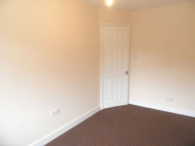3 bedroom Terraced house to rent in Jarrah Cottages London Road ...