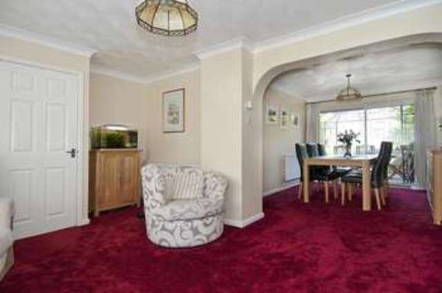 4 bedroom Detached house to rent in Commodore Road Maidstone ME14