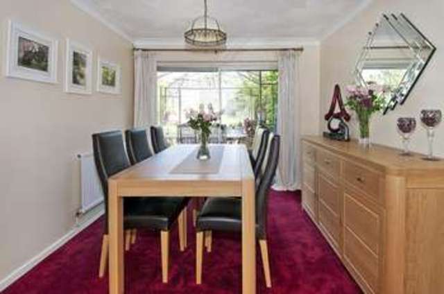 4 bedroom Detached house to rent in Commodore Road Maidstone ME14