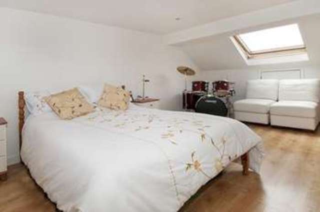 4 bedroom Detached house to rent in Commodore Road Maidstone ME14