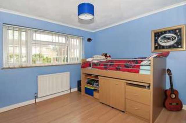 4 bedroom Detached house to rent in Commodore Road Maidstone ME14