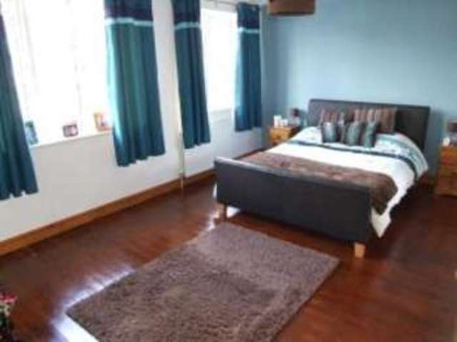 5 bedroom Detached house for sale in Newtons Lane Cossall Nottingham NG16