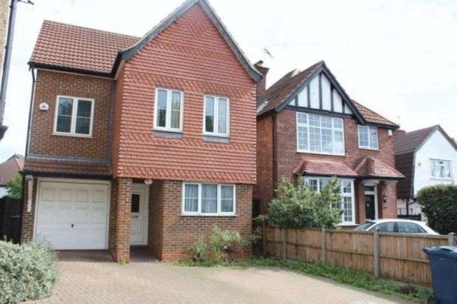 4 bedroom Detached house for sale in Pinner Road North Harrow Harrow HA2