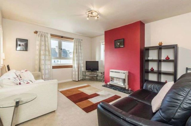 3 bedroom Flat for sale in Telford Drive Edinburgh EH4