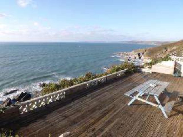 1 bedroom Bungalow for sale in Freathy Cliff Freathy Cliff Millbrook ...