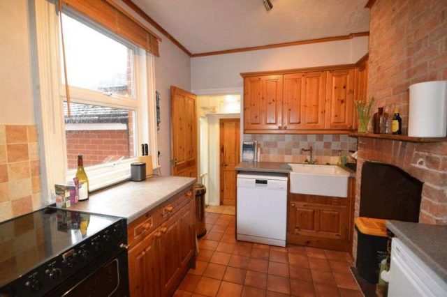 4 bedroom Semi-Detached house for sale in The Terrace Knowl Hill ...