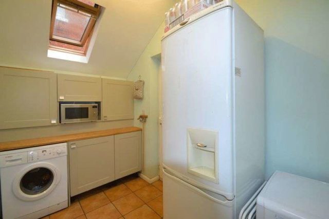 4 bedroom Semi-Detached house for sale in The Terrace Knowl Hill ...