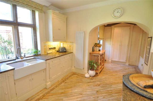 4 bedroom Detached house for sale in Shotwick Park Seahill Road ...