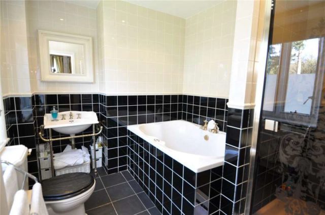4 bedroom Detached house for sale in Shotwick Park Seahill Road ...