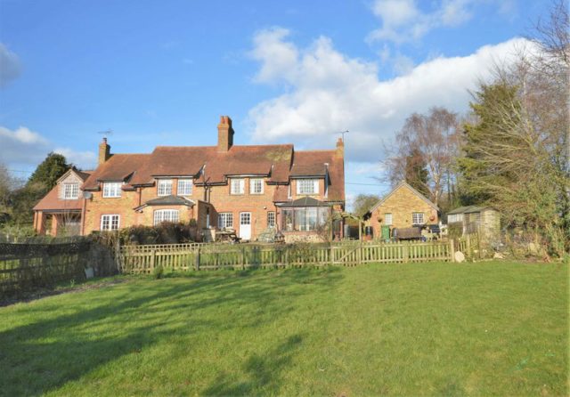 5 bedroom Semi-Detached house for sale in Stoke Talmage Thame OX9