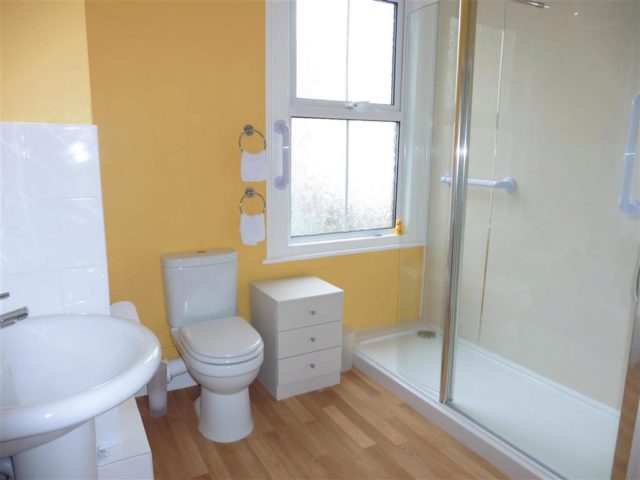 2 bedroom Maisonette for sale in Gosfield Road Herne Bay CT6