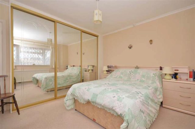 3 bedroom Bungalow for sale in Whitelands Felpham Bognor Regis PO22