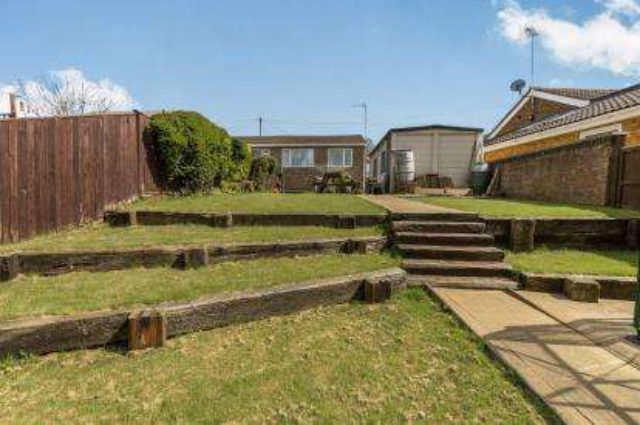 2 bedroom Bungalow for sale in Severn Way Kettering NN16