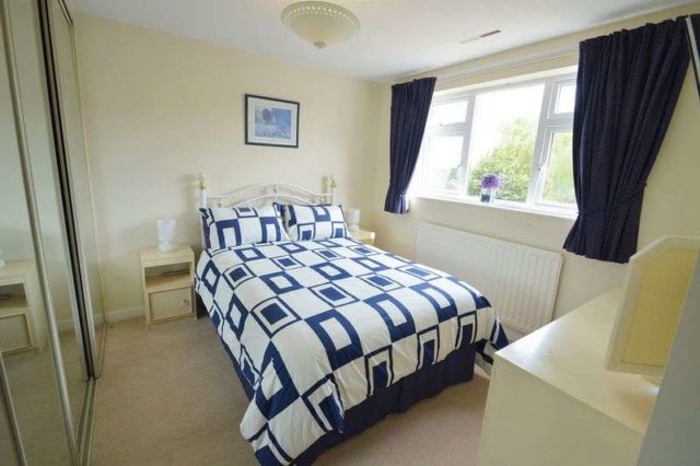 4 bedroom Detached house for sale in Tredington Close Redditch B98
