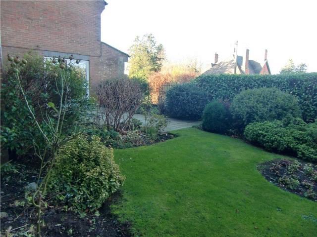 1 bedroom Apartment to rent in Bleke Street Shaftesbury SP7