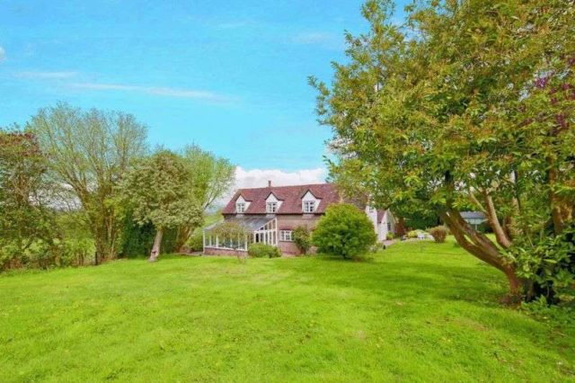 3 bedroom Detached house for sale in Bringsty Common Bringsty Worcester WR6