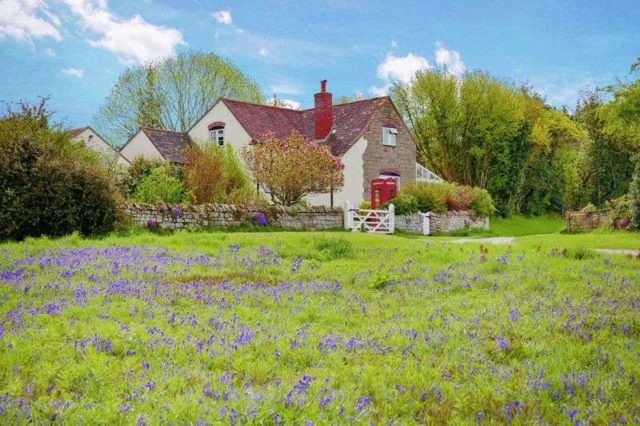 3 bedroom Detached house for sale in Bringsty Common Bringsty Worcester WR6