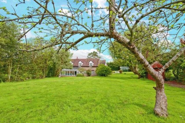 3 bedroom Detached house for sale in Bringsty Common Bringsty Worcester WR6