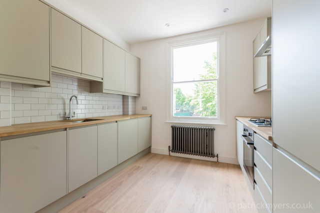 2 bedroom Apartment for sale in Camberwell Grove London SE5