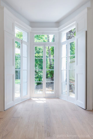 2 bedroom Apartment for sale in Camberwell Grove London SE5