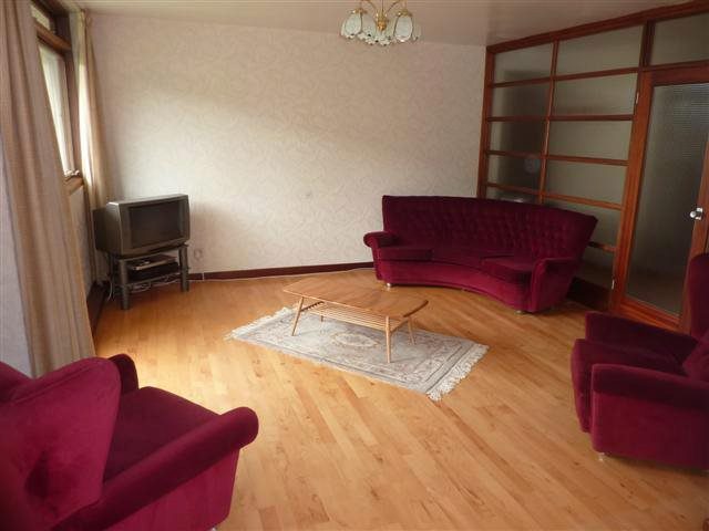 3 bedroom Flat to rent in The Limes Napier Road Edinburgh EH10