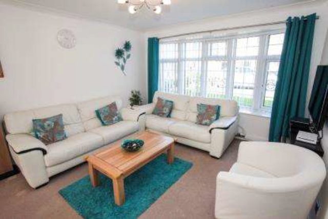 3 bedroom Terraced house for sale in Austin Road Luton LU3