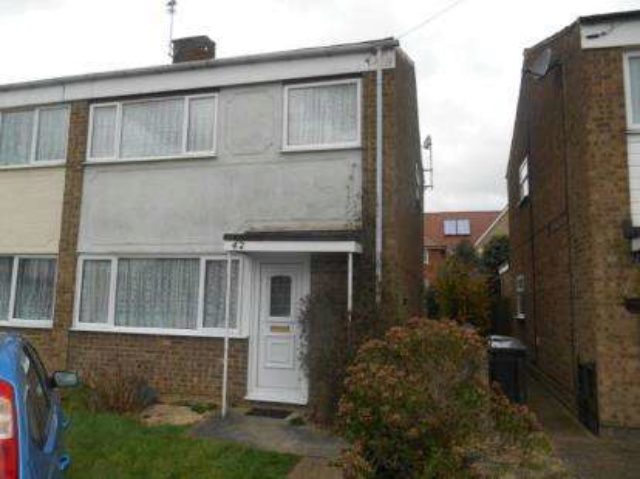 3 bedroom Terraced house for sale in Elm Walk Rayne Braintree CM77