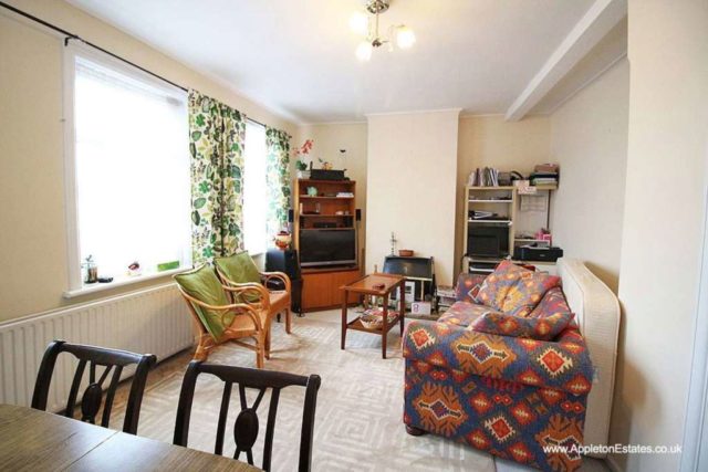 3 bedroom Flat to rent in The Broadway Croydon CR0