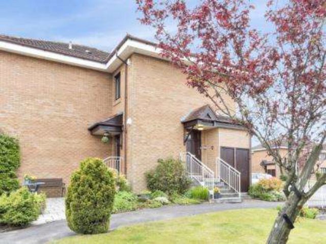 2 bedroom Flat for sale in Fairfield Drive Clarkston Glasgow G76