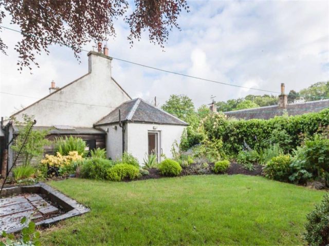 3 bedroom Detached house to rent in Fala Village Fala Village Pathhead EH37