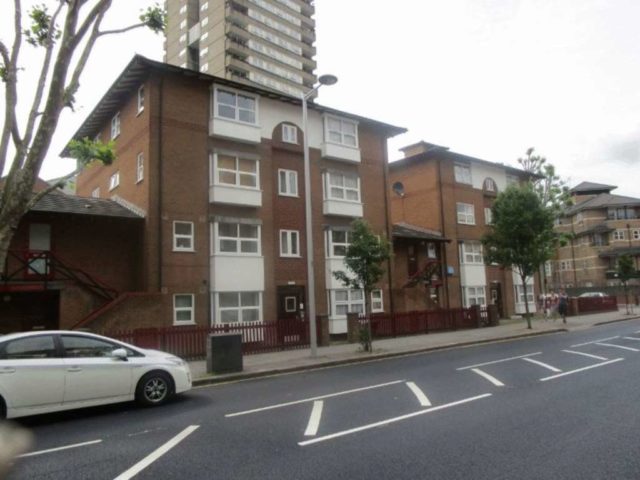 Apartment for sale in Bramley Road London W10