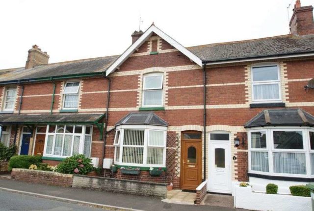 3 bedroom Terraced house for sale in Courtenay Terrace Starcross Exeter EX6