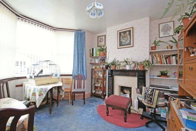 3 bedroom Terraced house for sale in Courtenay Terrace Starcross Exeter EX6