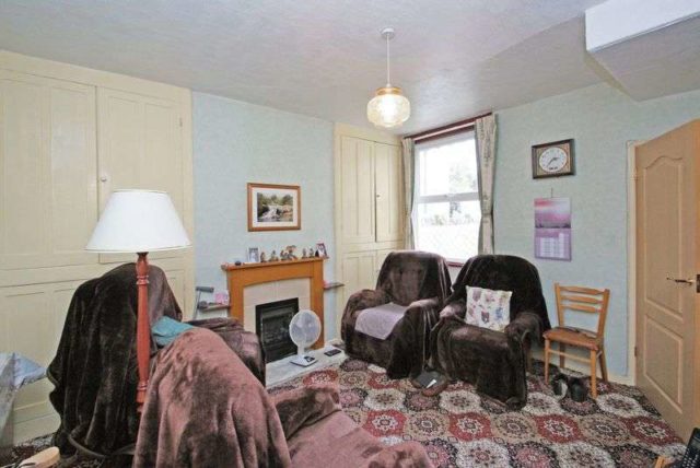 3 bedroom Terraced house for sale in Courtenay Terrace Starcross Exeter EX6