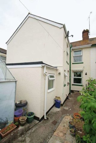 3 bedroom Terraced house for sale in Courtenay Terrace Starcross Exeter EX6